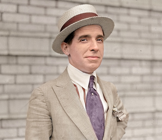 Understanding Ponzi Schemes: A Tale of Investment Fraud